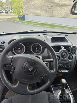 Renault Megane 2004 Jūrmala, ar dzinēja tilpumu 1.90 L un nobraukumu 271 tūkst. km par 1000 €, foto 13 vietnē AUTOMOTO.COM.LV
