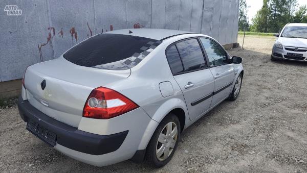 Renault Megane 2004 Marijampole, ar dzinēja tilpumu 2.00 L un nobraukumu 220 tūkst. km par 450 €, foto 3 vietnē AUTOMOTO.COM.LV