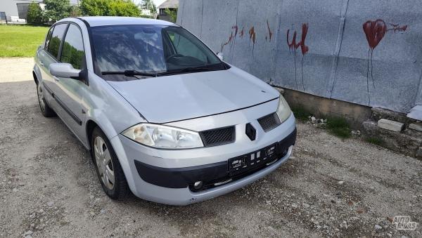 Renault Megane 2004 Marijampole, ar dzinēja tilpumu 2.00 L un nobraukumu 220 tūkst. km par 450 €, foto 6 vietnē AUTOMOTO.COM.LV