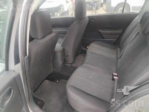 Renault Megane 2005 in Riga, with an engine capacity of 1.60 L and mileage of 370 thousand km for 950 €, photo 5 on AUTOMOTO.COM.LV