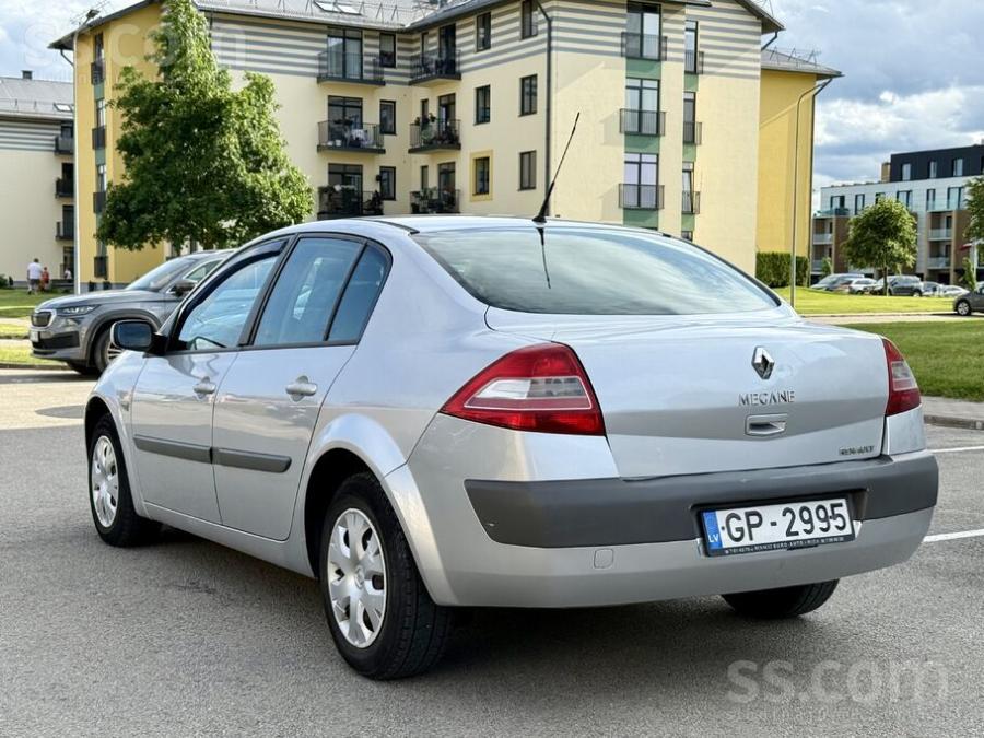 Renault Megane 2007 in Riga, with an engine capacity of 1.60 L and mileage of 251 thousand km for 2390 €, photo 2 on AUTOMOTO.COM.LV