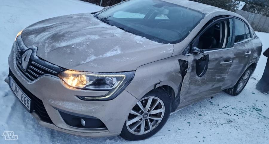 Renault Megane 2018 Kauņa, ar dzinēja tilpumu 1.60 L un nobraukumu 140 tūkst. km par 5500 €, foto 1 vietnē AUTOMOTO.COM.LV