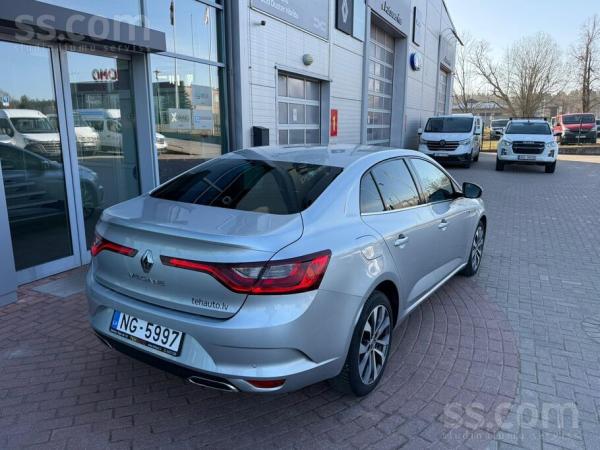 Renault Megane 2022 Valmiera, ar dzinēja tilpumu 1.30 L un nobraukumu 102 tūkst. km par 13600 €, foto 3 vietnē AUTOMOTO.COM.LV