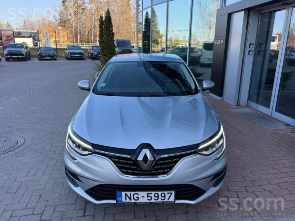 Рено Меган 2022 в Валмиера, объемом двигателя 1.30 л и пробегом 102 тыс. км за 13600 €, фото 8 на AUTOMOTO.COM.LV