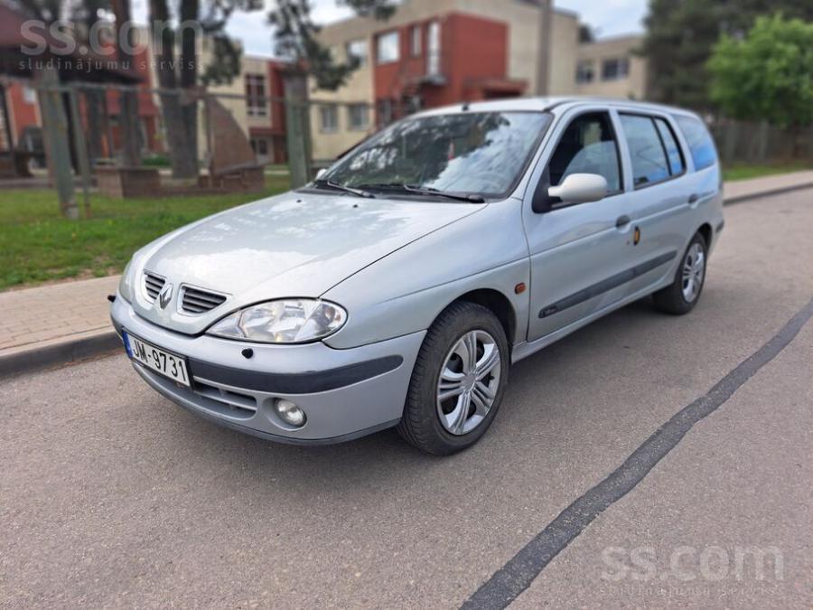 Renault Megane 2000 in Jekabpils, with an engine capacity of 1.60 L and mileage of 235 thousand km for 950 €, photo 3 on AUTOMOTO.COM.LV