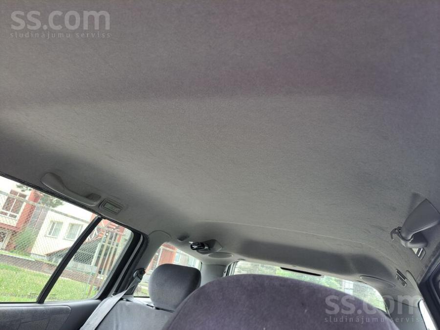 Renault Megane 2000 in Jekabpils, with an engine capacity of 1.60 L and mileage of 235 thousand km for 950 €, photo 15 on AUTOMOTO.COM.LV