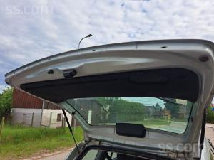 Renault Megane 2000 in Jekabpils, with an engine capacity of 1.60 L and mileage of 235 thousand km for 950 €, photo 17 on AUTOMOTO.COM.LV