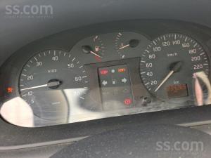 Renault Megane 2000 in Jekabpils, with an engine capacity of 1.60 L and mileage of 235 thousand km for 950 €, photo 20 on AUTOMOTO.COM.LV