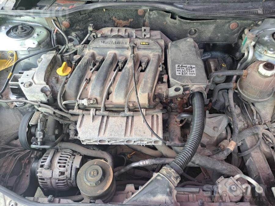 Renault Megane 2000 in Jekabpils, with an engine capacity of 1.60 L and mileage of 235 thousand km for 950 €, photo 22 on AUTOMOTO.COM.LV