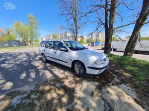 Renault Megane 2003 in Kaunas, with an engine capacity of 1.90 L and mileage of 333 thousand km for 800 €, photo 3 on AUTOMOTO.COM.LV