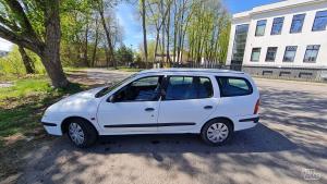 Renault Megane 2003 in Kaunas, with an engine capacity of 1.90 L and mileage of 333 thousand km for 800 €, photo 5 on AUTOMOTO.COM.LV