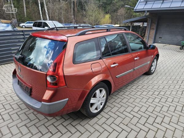 Renault Megane 2004 Prienai, ar dzinēja tilpumu 1.60 L un nobraukumu 234 tūkst. km par 800 €, foto 9 vietnē AUTOMOTO.COM.LV