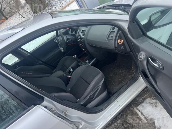 Renault Megane 2007 Bauska, ar dzinēja tilpumu 1.40 L un nobraukumu 360 tūkst. km par 900 €, foto 8 vietnē AUTOMOTO.COM.LV
