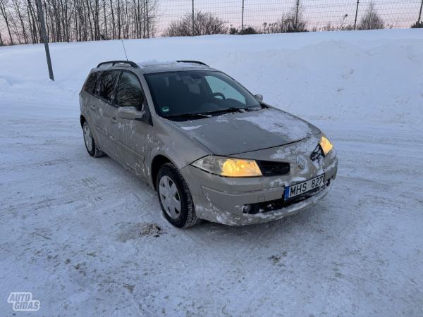Renault Megane 2007 in Vilnius, with an engine capacity of 1.60 L and mileage of 352 thousand km for 1250 €, photo 2 on AUTOMOTO.COM.LV