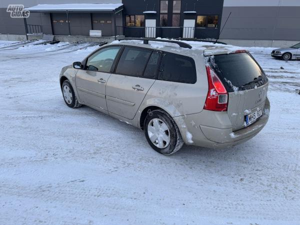 Renault Megane 2007 in Vilnius, with an engine capacity of 1.60 L and mileage of 352 thousand km for 1250 €, photo 4 on AUTOMOTO.COM.LV