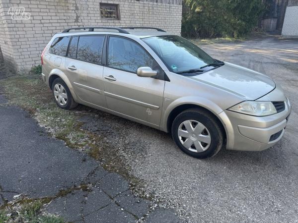 Renault Megane 2007 in Vilnius, with an engine capacity of 1.60 L and mileage of 352 thousand km for 1300 €, photo 3 on AUTOMOTO.COM.LV