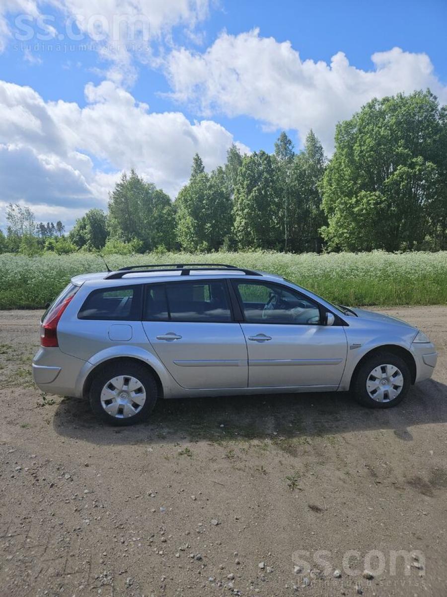 Renault Megane 2007 Rēzekne, ar dzinēja tilpumu 1.50 L un nobraukumu 231 tūkst. km par 1300 €, foto 5 vietnē AUTOMOTO.COM.LV