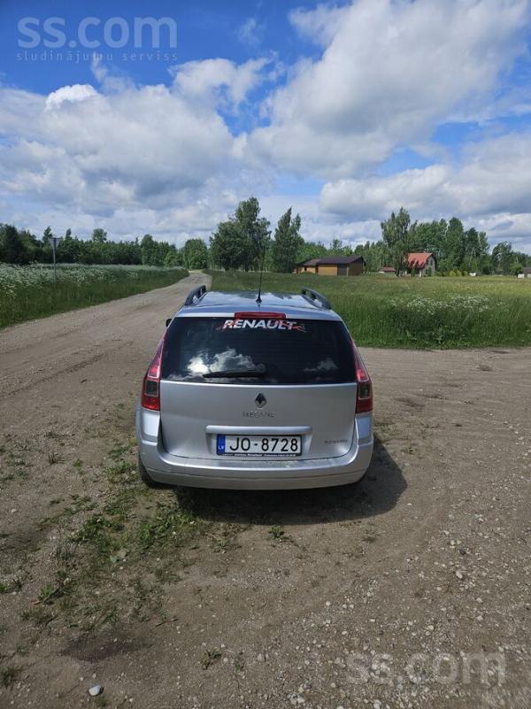 Renault Megane 2007 in Rezekne, with an engine capacity of 1.50 L and mileage of 231 thousand km for 1300 €, photo 8 on AUTOMOTO.COM.LV