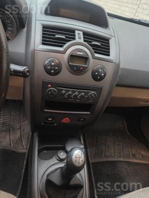Renault Megane 2007 in Riga, with an engine capacity of 1.50 L and mileage of 298 thousand km for 1450 €, photo 5 on AUTOMOTO.COM.LV