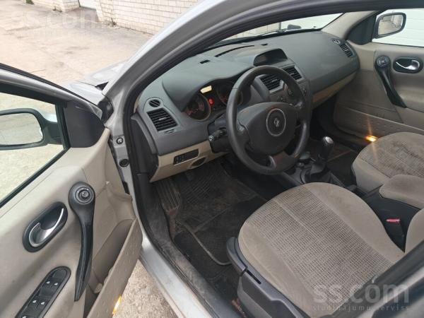 Рено Меган 2007 в Рига, объемом двигателя 1.50 л и пробегом 298 тыс. км за 1450 €, фото 5 на AUTOMOTO.COM.LV