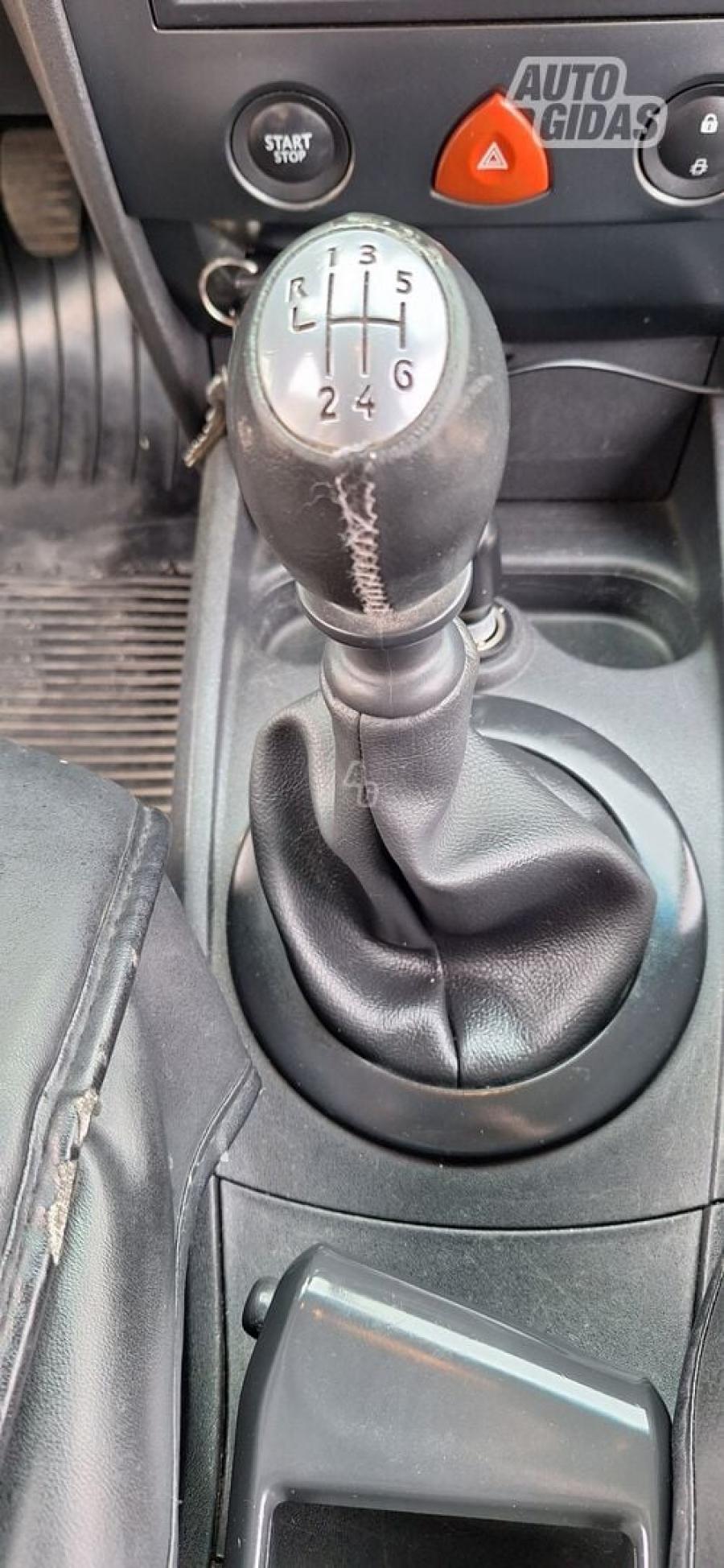 Renault Megane 2008 in Siauliai, with an engine capacity of 1.50 L and mileage of 249 thousand km for 2000 €, photo 13 on AUTOMOTO.COM.LV