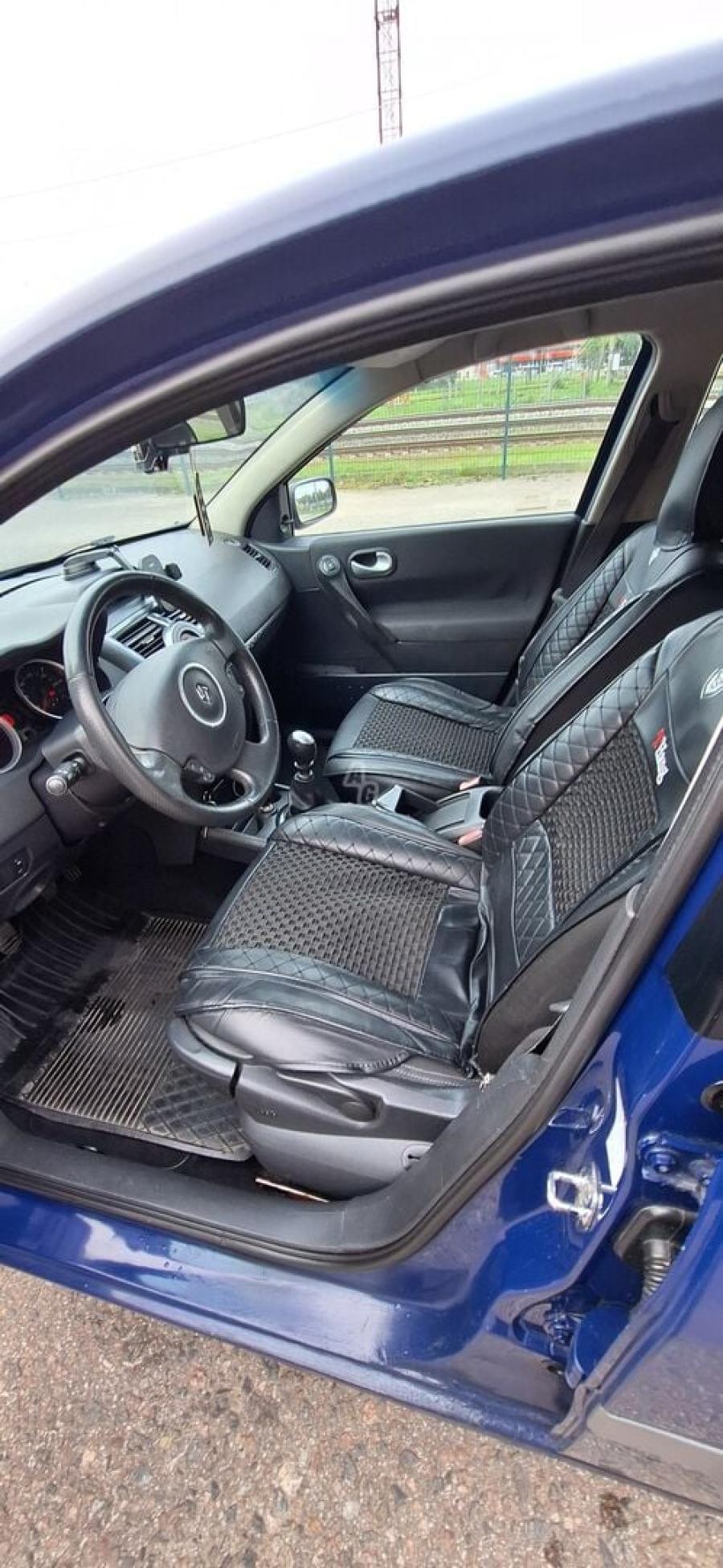 Renault Megane 2008 in Siauliai, with an engine capacity of 1.50 L and mileage of 249 thousand km for 2000 €, photo 15 on AUTOMOTO.COM.LV