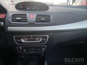 Renault Megane 2011 Talsi, ar dzinēja tilpumu 1.60 L un nobraukumu 200 tūkst. km par 2900 €, foto 14 vietnē AUTOMOTO.COM.LV
