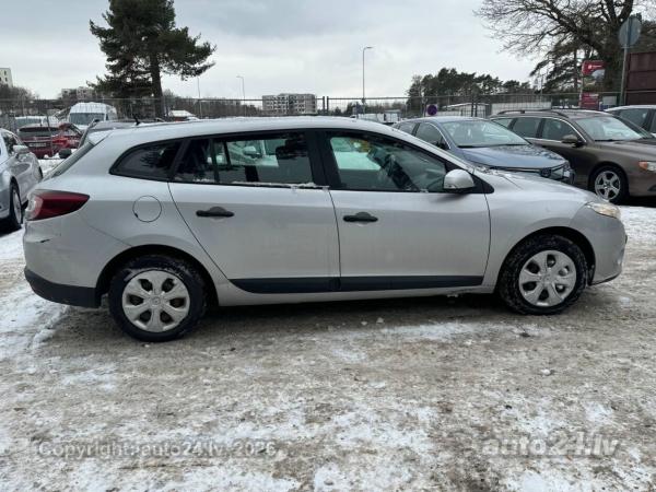 Renault Megane 2011 Tallina, ar dzinēja tilpumu 1.50 L un nobraukumu 365 tūkst. km par 1800 €, foto 10 vietnē AUTOMOTO.COM.LV