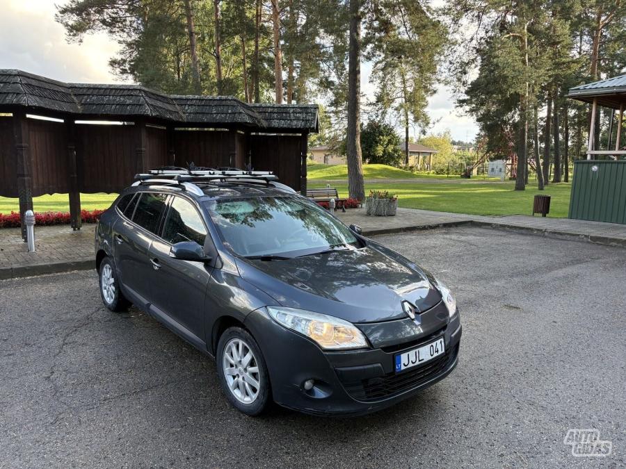 Renault Megane 2011 Varėna, ar dzinēja tilpumu 1.50 L un nobraukumu 297 tūkst. km par 1450 €, foto 4 vietnē AUTOMOTO.COM.LV