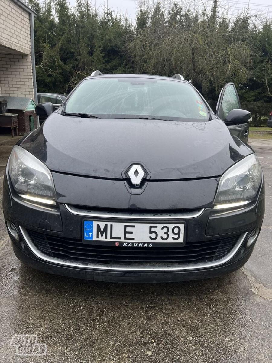Renault Megane 2012 in Kaunas, with an engine capacity of 1.50 L and mileage of 334 thousand km for 1500 €, photo 2 on AUTOMOTO.COM.LV