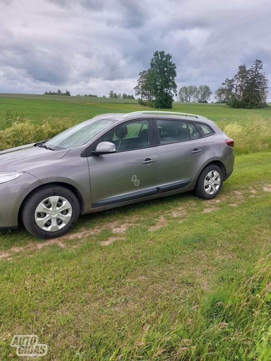 Renault Megane 2012 in Marijampole, with an engine capacity of 1.40 L and mileage of 250 thousand km for 2550 €, photo 8 on AUTOMOTO.COM.LV