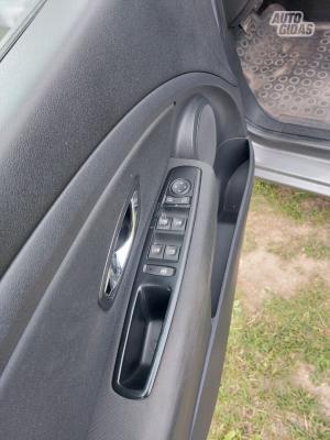 Renault Megane 2012 in Marijampole, with an engine capacity of 1.40 L and mileage of 250 thousand km for 2550 €, photo 17 on AUTOMOTO.COM.LV