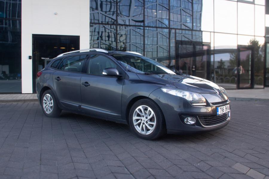 Renault Megane 2013 Tallina, ar dzinēja tilpumu 1.50 L un nobraukumu 250 tūkst. km par 4100 €, foto 4 vietnē AUTOMOTO.COM.LV