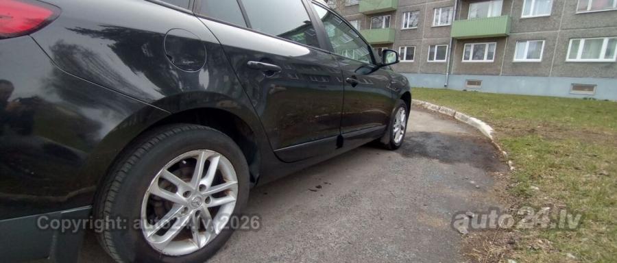 Renault Megane 2014 Tallina, ar dzinēja tilpumu 1.20 L un nobraukumu 250 tūkst. km par 3950 €, foto 4 vietnē AUTOMOTO.COM.LV