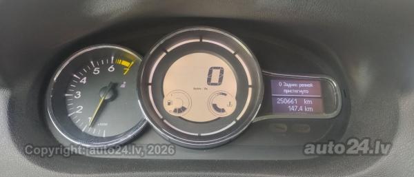 Renault Megane 2014 in Tallinn, with an engine capacity of 1.20 L and mileage of 250 thousand km for 3950 €, photo 10 on AUTOMOTO.COM.LV