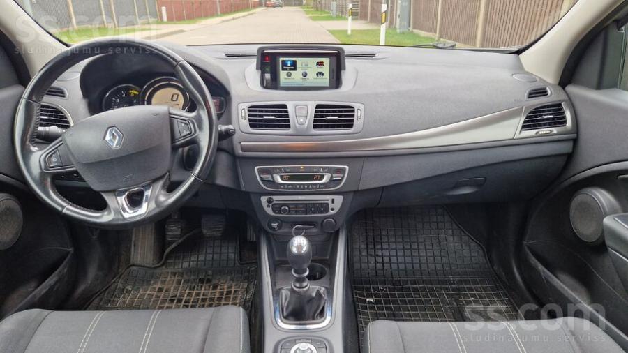 Renault Megane 2014 Rīga, ar dzinēja tilpumu 1.50 L un nobraukumu 218 tūkst. km par 4290 €, foto 6 vietnē AUTOMOTO.COM.LV