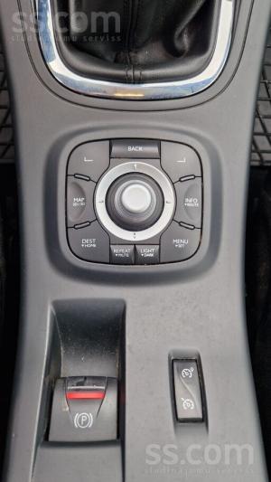 Renault Megane 2014 Rīga, ar dzinēja tilpumu 1.50 L un nobraukumu 218 tūkst. km par 4290 €, foto 10 vietnē AUTOMOTO.COM.LV