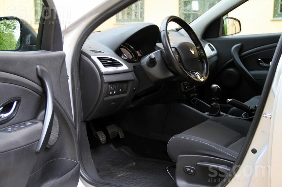 Renault Megane 2014 in Preili, with an engine capacity of 1.50 L and mileage of 238 thousand km for 4990 €, photo 13 on AUTOMOTO.COM.LV