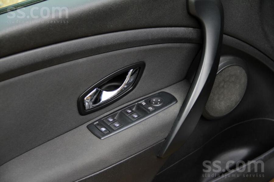 Renault Megane 2014 in Preili, with an engine capacity of 1.50 L and mileage of 238 thousand km for 4990 €, photo 14 on AUTOMOTO.COM.LV