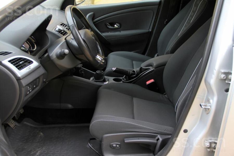 Renault Megane 2014 in Preili, with an engine capacity of 1.50 L and mileage of 238 thousand km for 4990 €, photo 15 on AUTOMOTO.COM.LV