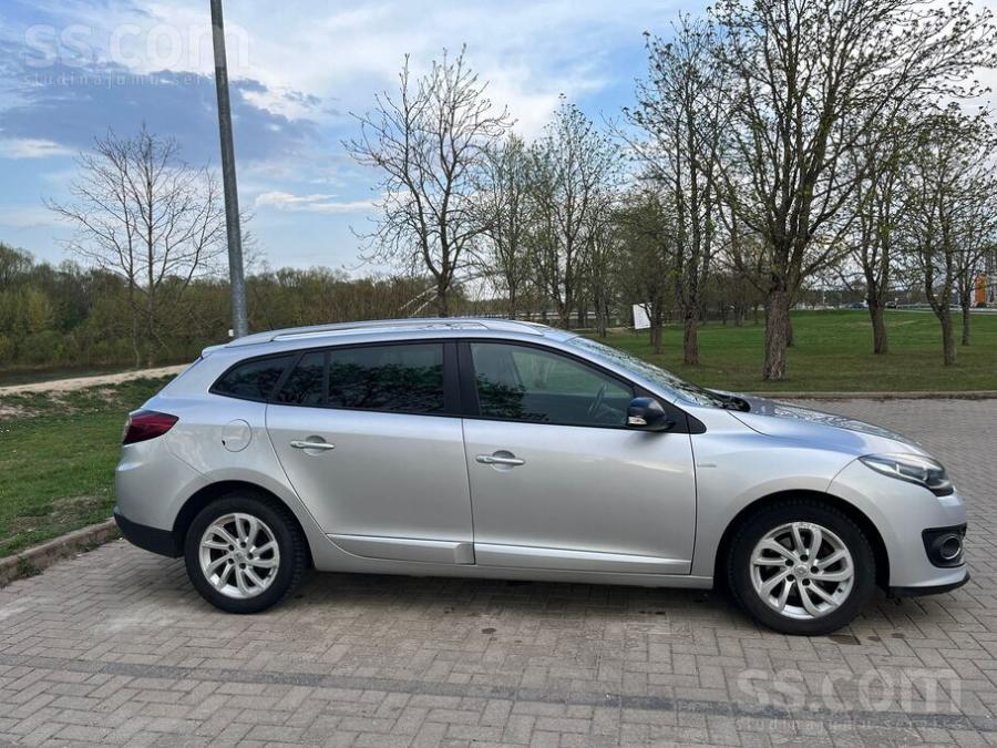 Renault Megane 2015 in Riga, with an engine capacity of 1.50 L and mileage of 199 thousand km for 3600 €, photo 2 on AUTOMOTO.COM.LV