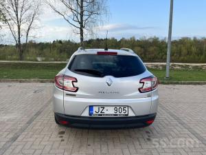 Renault Megane 2015 in Riga, with an engine capacity of 1.50 L and mileage of 199 thousand km for 3600 €, photo 4 on AUTOMOTO.COM.LV