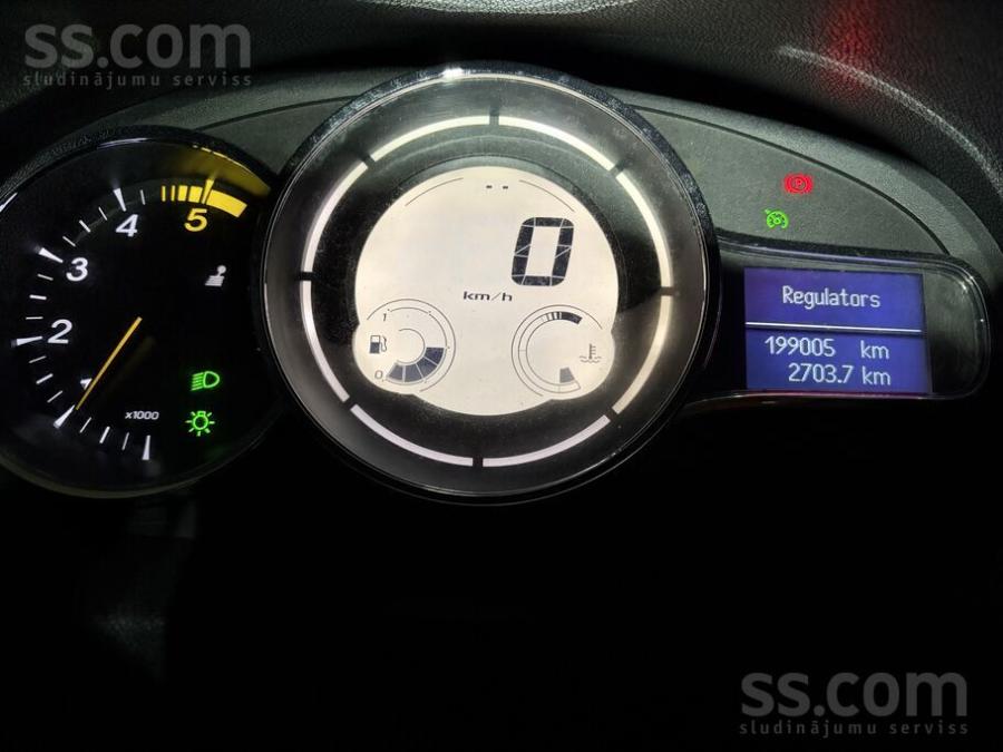 Renault Megane 2015 in Riga, with an engine capacity of 1.50 L and mileage of 199 thousand km for 3600 €, photo 9 on AUTOMOTO.COM.LV