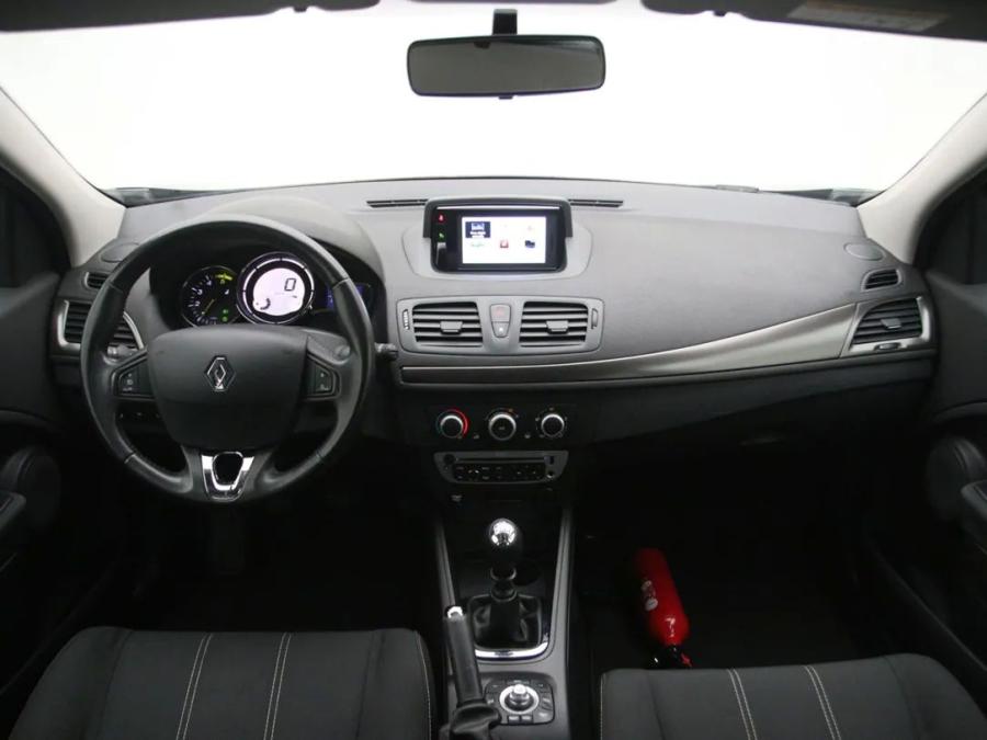 Renault Megane 2015 in Vilnius, with an engine capacity of 1.50 L and mileage of 231 thousand km for 5299 €, photo 3 on AUTOMOTO.COM.LV
