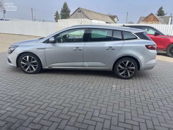 Renault Megane 2017 in Taurage, with an engine capacity of 1.60 L and mileage of 260 thousand km for 4500 €, photo 4 on AUTOMOTO.COM.LV
