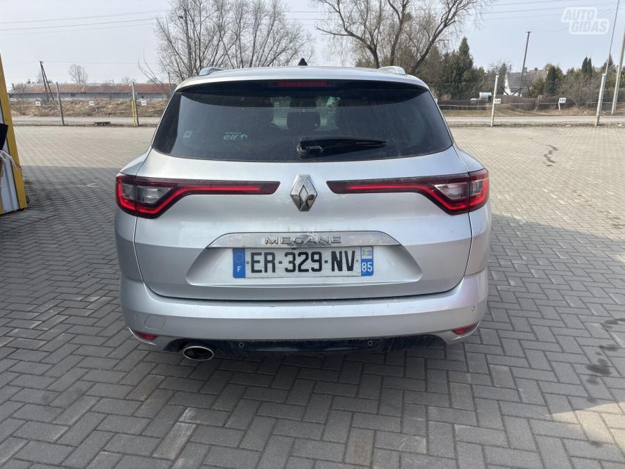 Renault Megane 2017 in Taurage, with an engine capacity of 1.60 L and mileage of 260 thousand km for 4500 €, photo 8 on AUTOMOTO.COM.LV