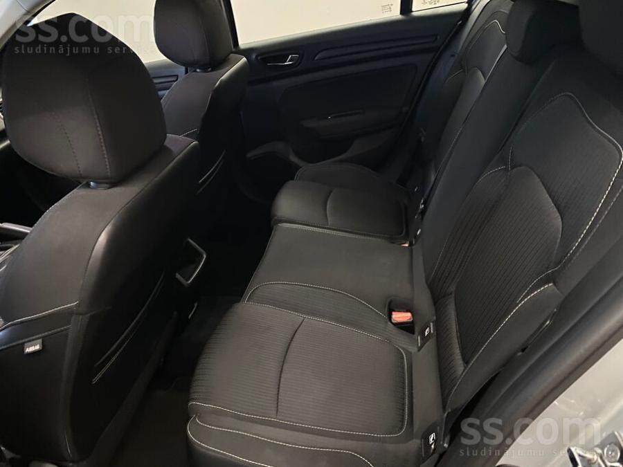 Renault Megane 2018 in Tukums, with an engine capacity of 1.50 L and mileage of 141 thousand km for 8900 €, photo 6 on AUTOMOTO.COM.LV