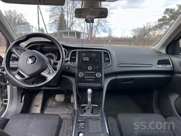 Renault Megane 2018 Rīga, ar dzinēja tilpumu 1.50 L un nobraukumu 130 tūkst. km par 9300 €, foto 3 vietnē AUTOMOTO.COM.LV