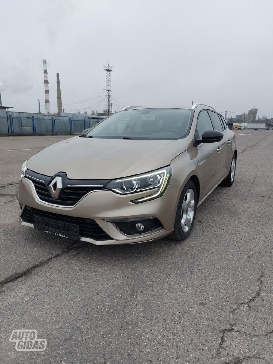 Renault Megane 2019 in Panevezys, with an engine capacity of 1.30 L and mileage of 70 thousand km for 8850 €, photo 3 on AUTOMOTO.COM.LV