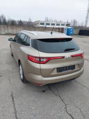 Renault Megane 2019 in Panevezys, with an engine capacity of 1.30 L and mileage of 70 thousand km for 8850 €, photo 4 on AUTOMOTO.COM.LV